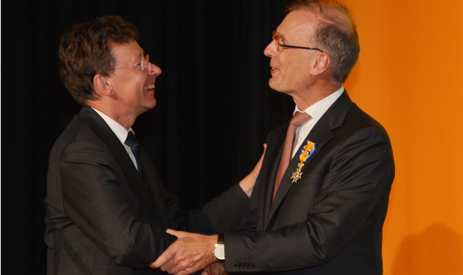 Former Royal FrieslandCampina CEO Cees ‘t Hart receives royal honour